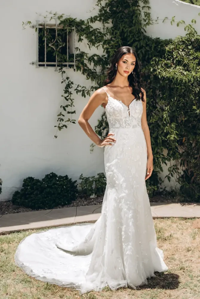 STELLA YORK | Circle Park Bridal Boutique - 8050 | Circle Park Bridal ...