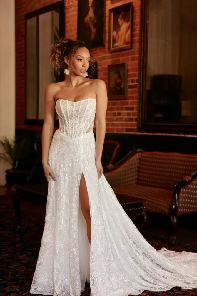 ESSENSE OF AUSTRALIA | Circle Park Bridal Boutique - D4176 | Circle ...